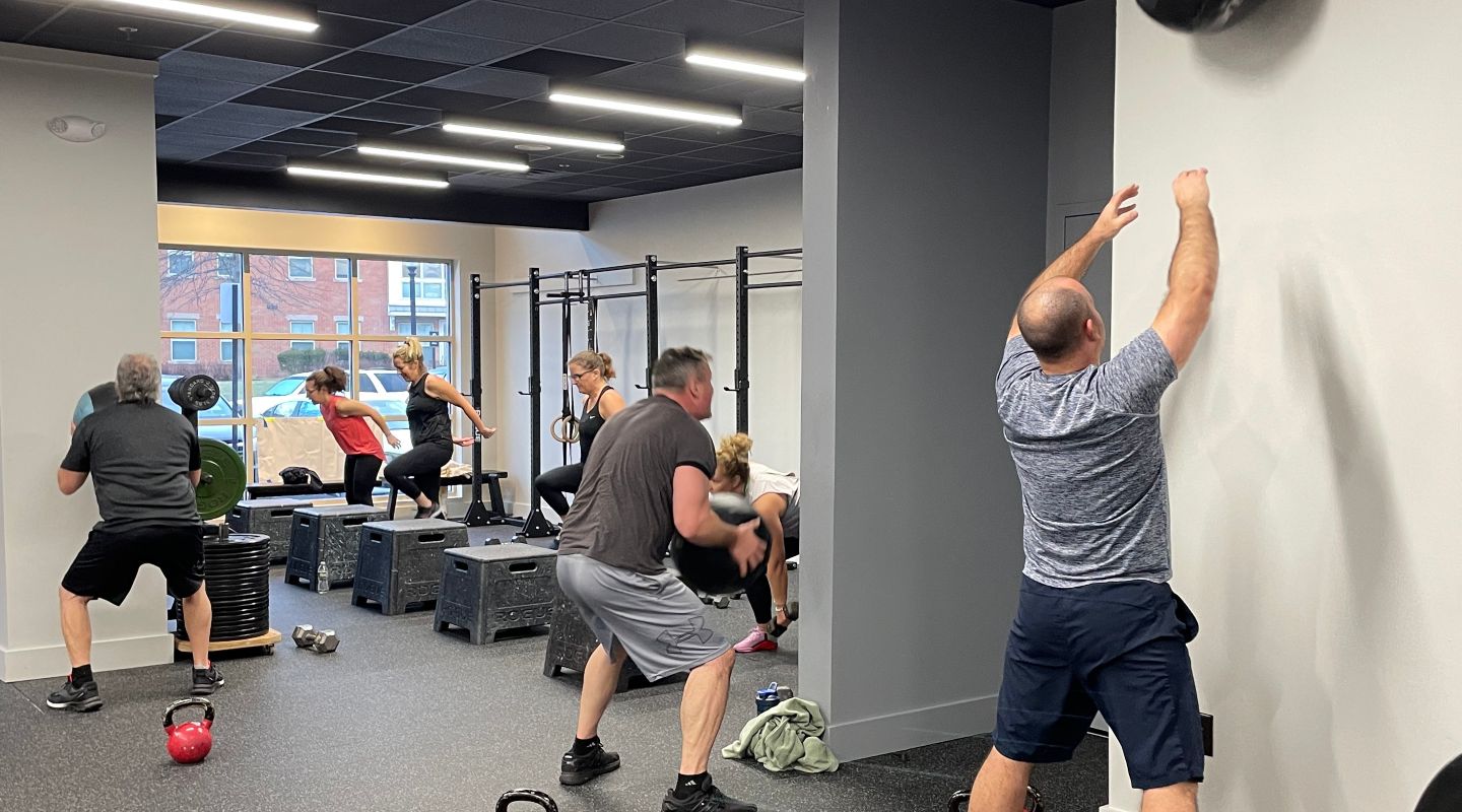 Hinge Fitness | Strength and conditioning Group Classes in Melrose, MA